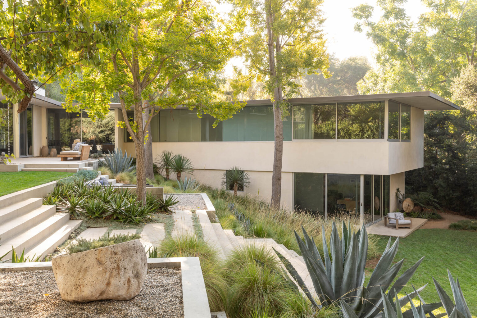 Fryman Canyon Residence - Assembledge+